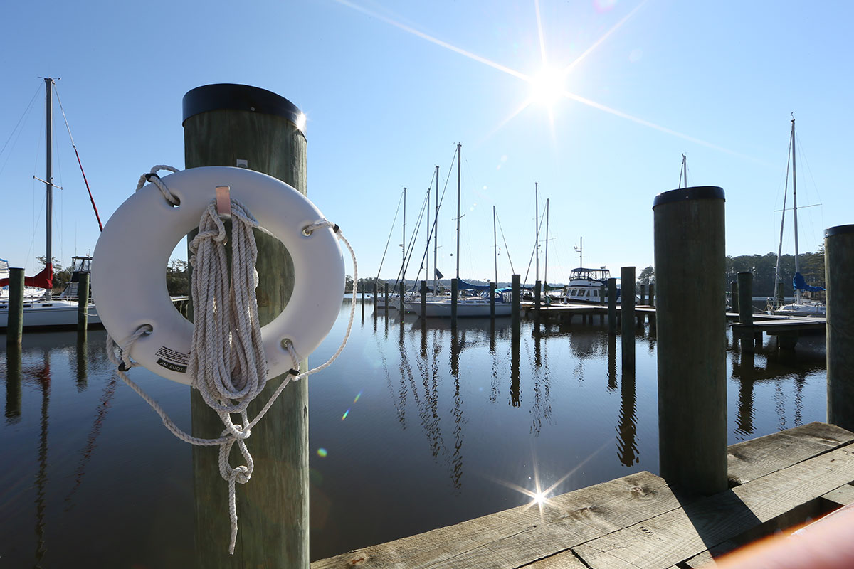 MCCS Marinas & Boating